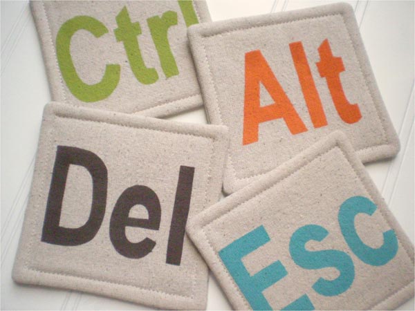 15 Cool Coasters for Geeks | Walyou